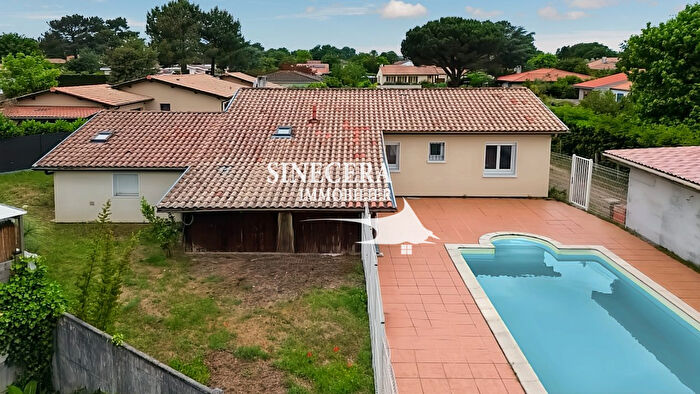 Maison à vendre - La Teste-de-Buch - 6 pièces - 5 chambres