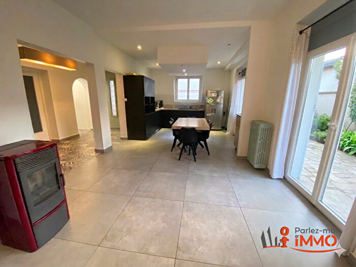 Maison à vendre - Vaulx-Milieu - 5 pièces - 4 chambres