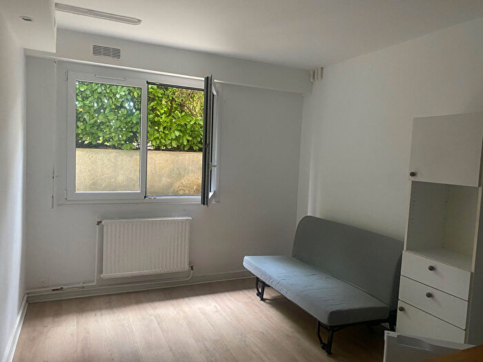 Louveciennes : Appartement 1 pièce à louer