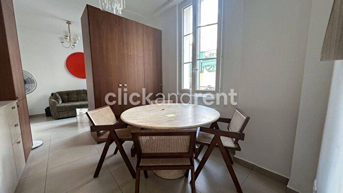 Appartement à louer - Flandre-Aubervilliers, Paris ème arrondissement - 1 pièce