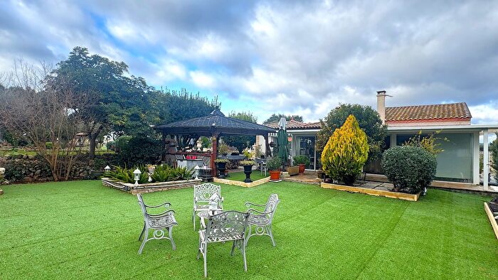 Maison à vendre - Balaruc-le-Vieux - 3 pièces - 2 chambres