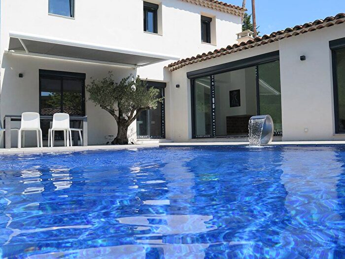 Maison à louer - Val Saint-André, Arc, La Torse, Aix-en-Provence - 5 pièces - 3 chambres