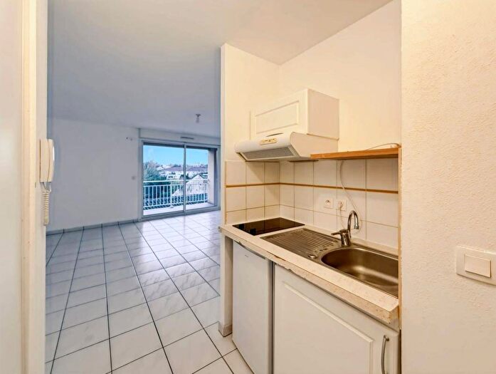 Appartement à louer - Bourg Neuf, Mont-de-Marsan - 1 pièce