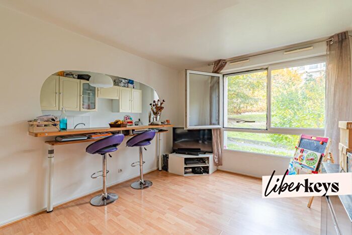 Appartement à vendre - Créteil, Côte dOr, Sarrazins - 2 pièces - 1 chambre