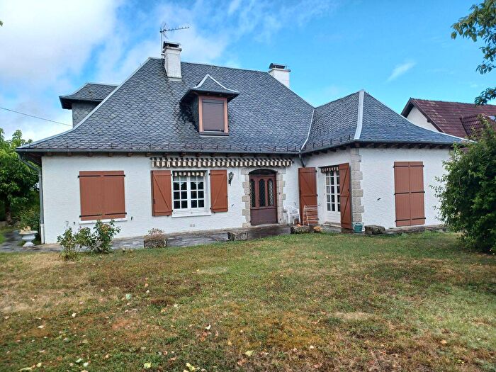 Aurillac - Maison 5 pièces à louer