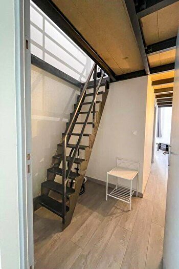 Colline des Pères-Tardy, Saint-Étienne : Appartement 2 pièces à louer