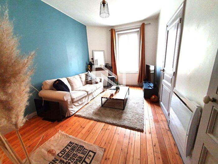 Appartement à vendre - Chalon-sur-Saône, La Citadelle - 2 pièces - 1 chambre