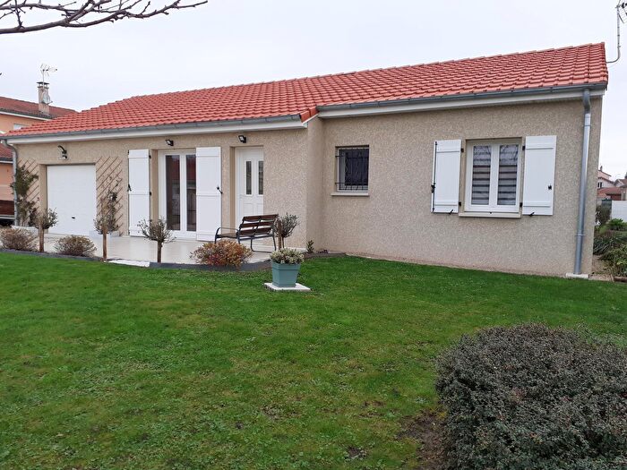 Maison 4 pièces à Épercieux-Saint-Paul, à vendre