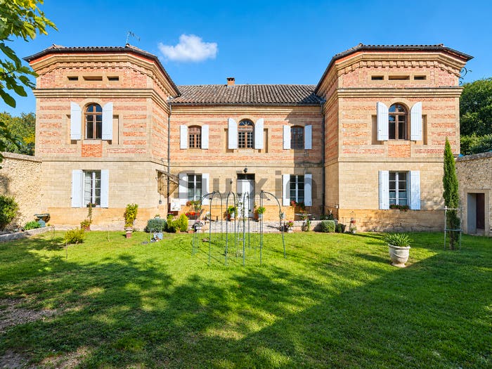 postalCode : Maison 16 pièces à vendre