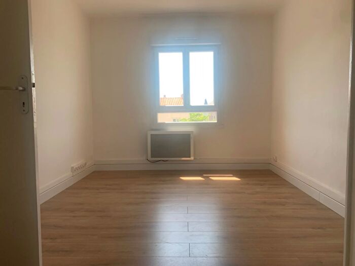Appartement 3 pièces à Perpignan, Saint-Assiscle, à louer