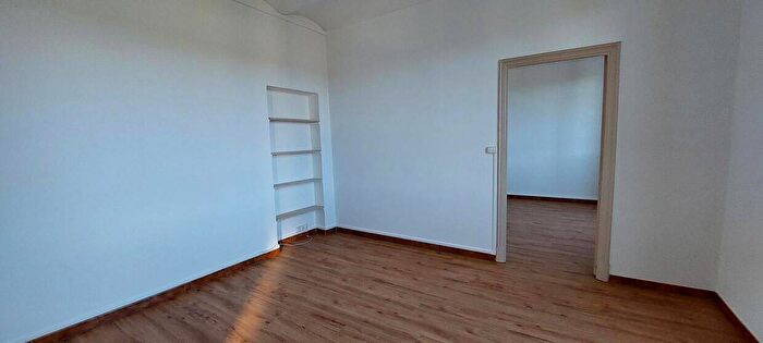 Appartement 3 pièces à Ouest, Saint-Martin-de-Valgalgues, à louer