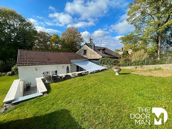 Maison à vendre - Luzy-sur-Marne - 4 pièces - 3 chambres