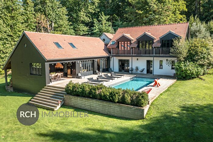 Maison à vendre - Montfort-lAmaury - 7 pièces - 5 chambres