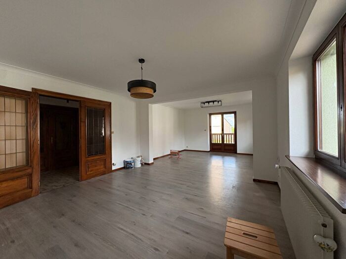 K stlach : Appartement 4 pièces à louer