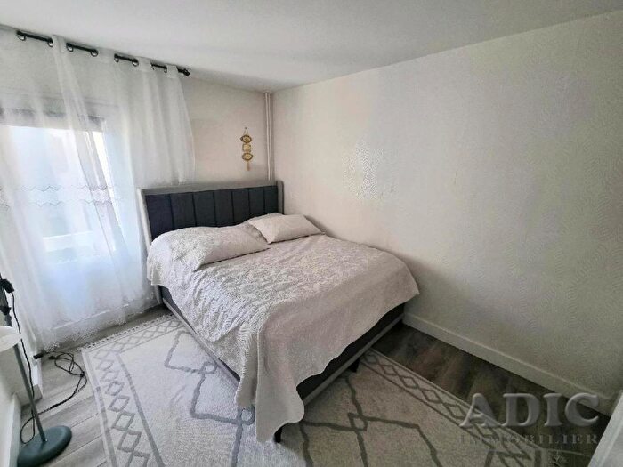 Appartement à vendre - Sevran, Sablons - 4 pièces - 3 chambres