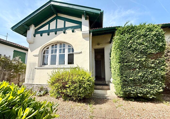Maison à vendre - Biarritz, Saint-Charles, Phare, Larochefoucauld - 3 pièces - 2 chambres