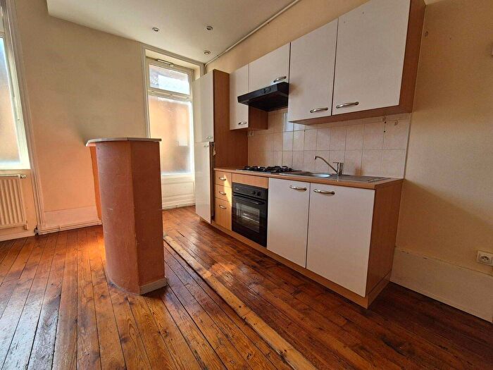Centre Ville, Mâcon : Appartement 2 pièces à louer