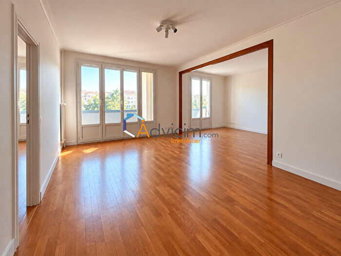 Appartement 3 pièces à louer à Orléans, Saint-Marc, Faubourg Bourgogne