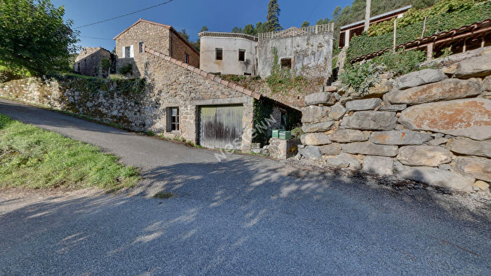 Maison 4 pièces à vendre à Saint-Fortunat-sur-Eyrieux