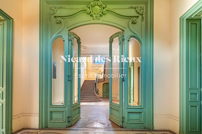 Maison à vendre - Limoges, CHU - 20 pièces