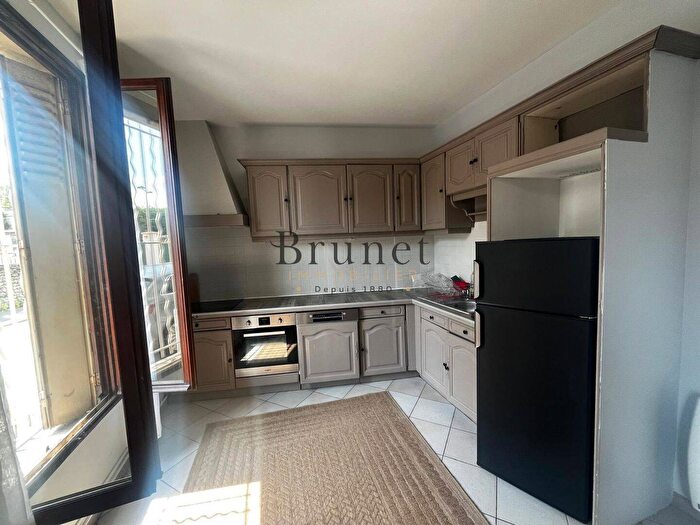 Appartement à louer - Champigny-sur-Marne - 2 pièces - 1 chambre