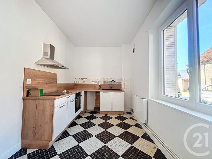 Appartement à louer - Saint-Pourçain-sur-Sioule - 2 pièces - 1 chambre