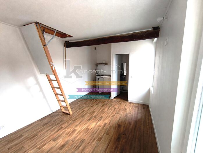 Appartement à louer - Clermont - 1 pièce