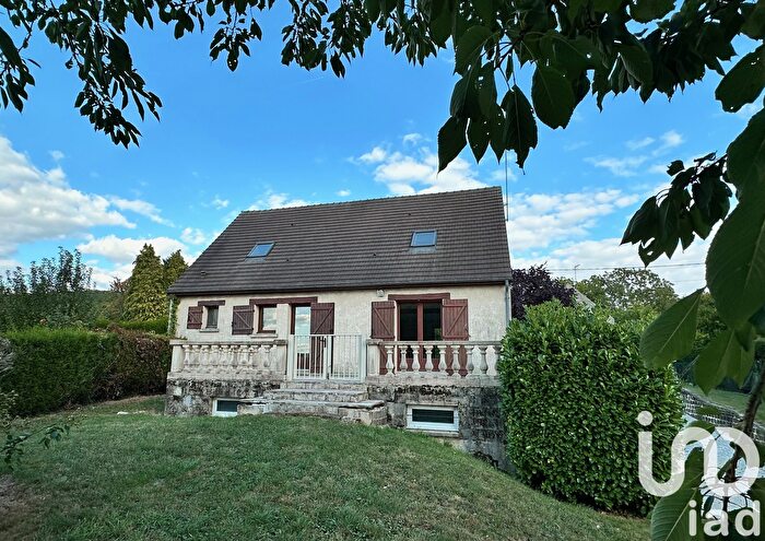 Maison à vendre - Margny-sur-Matz - 6 pièces - 5 chambres