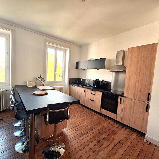 Appartement à vendre - Limoges, Centre-ville, Hôtel de Ville, Emailleurs - 5 pièces - 4 chambres