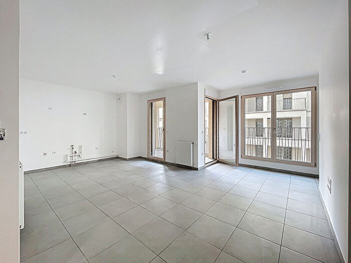 Appartement à louer - Rillieux-la-Pape, Vancia, Crepieux - 2 pièces - 1 chambre