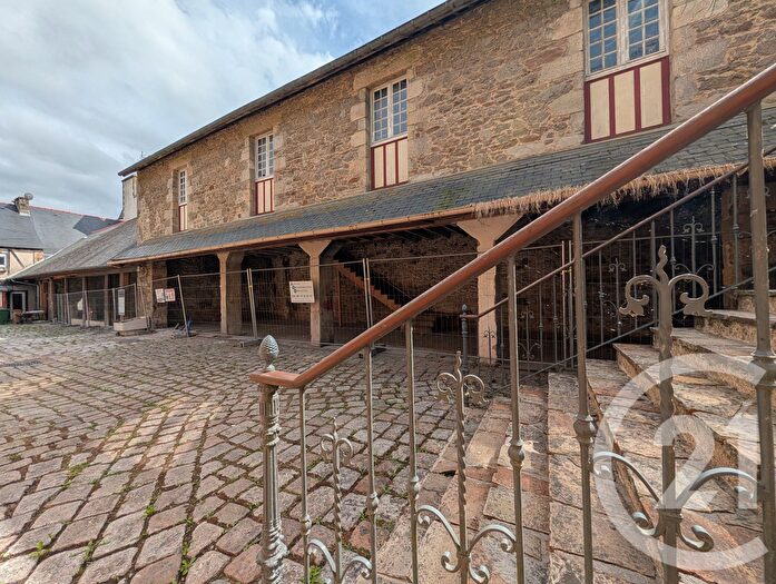 Maison 6 pièces à vendre à Plancoët