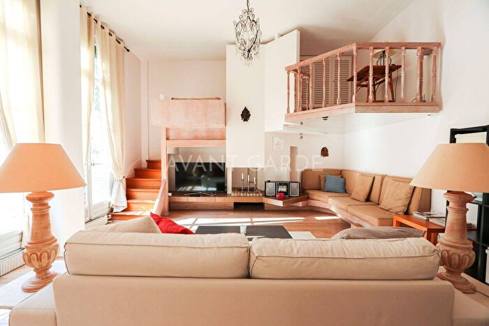 Appartement à louer - Muette Nord, Paris ème arrondissement - 3 pièces - 2 chambres