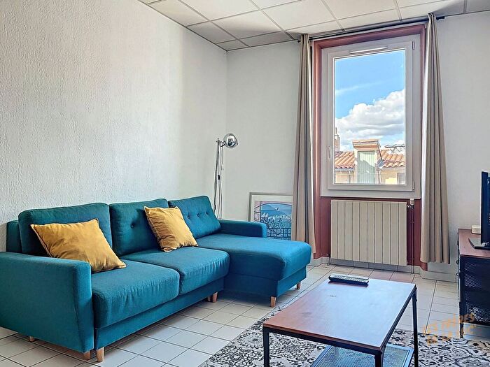 Appartement à louer - Saint Victor, Marseille ème - 2 pièces - 1 chambre