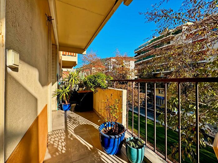 Appartement à vendre - Nice, Saint-Roch - 3 pièces - 2 chambres