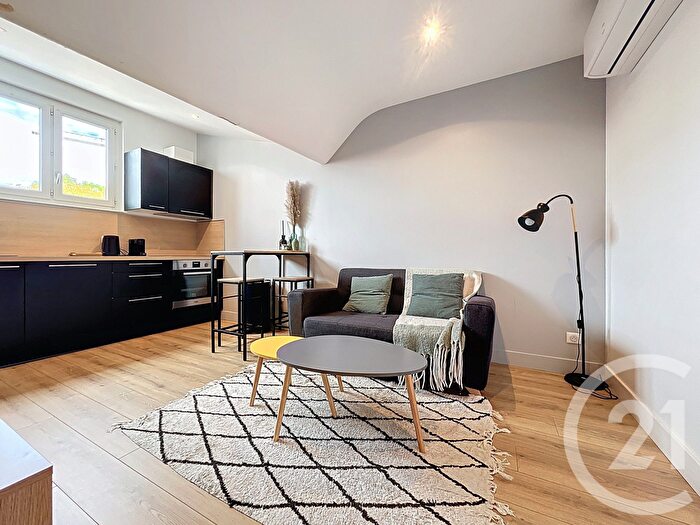 Appartement 2 pièces à Nancy, Mon Désert, Jeanne d'Arc, Saurupt, Clémenceau, à louer