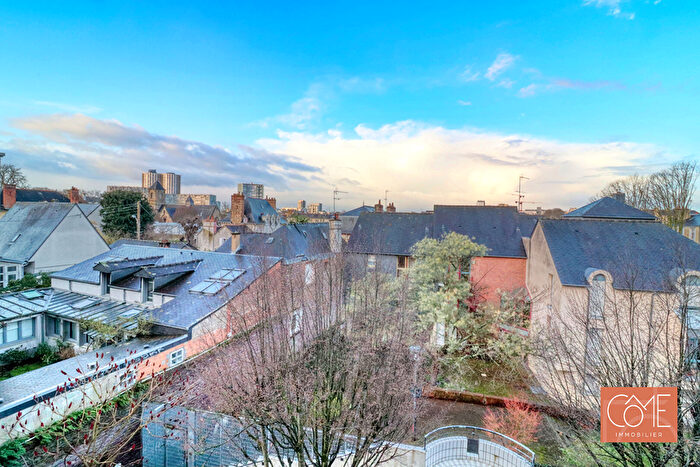 Appartement à vendre - Quartiers Centre, Saint-Anne - 2 pièces - 1 chambre