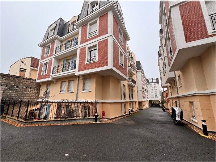 Appartement à louer - Villiers-sur-Marne, Les Perroquets - 2 pièces - 1 chambre