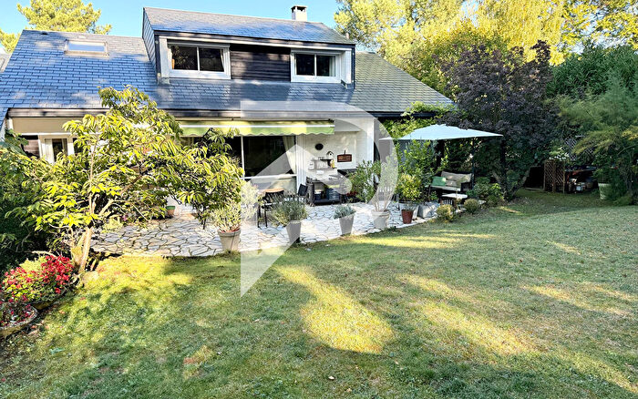 Maison à vendre - LIsle-Adam - 7 pièces - 4 chambres