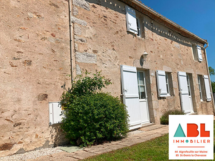 Maison à vendre - Remouillé - 7 pièces - 4 chambres