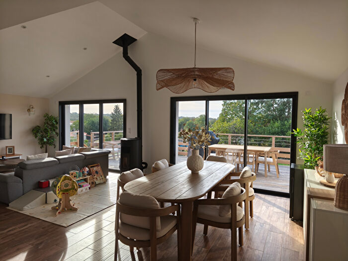 Liré : Maison 4 pièces à louer
