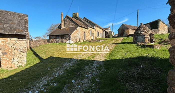 Maison à vendre - Fresnay-sur-Sarthe - 3 pièces - 2 chambres