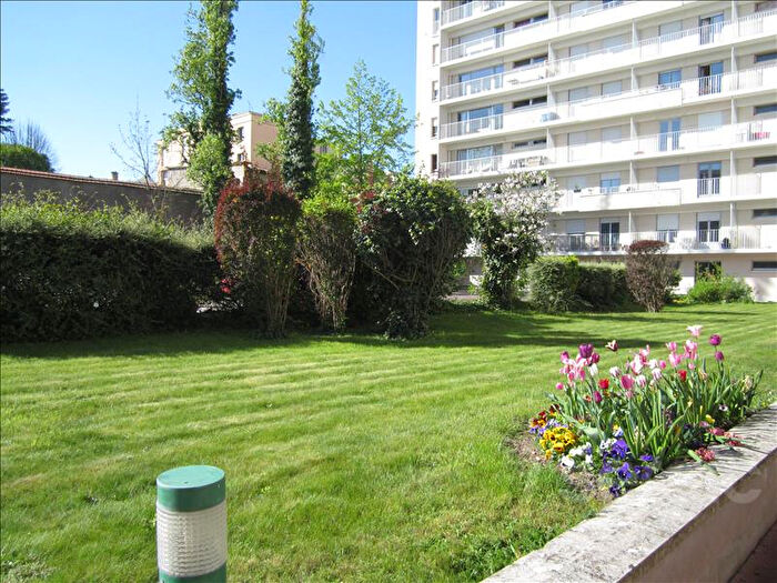 Reims, Centre-ville : Appartement 1 pièce à vendre