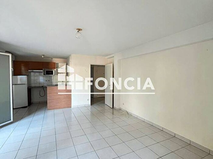 Appartement à louer - Cité Universitaire-Albert Thomas, Limoges - 3 pièces - 2 chambres