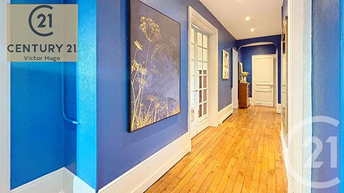 Limoges, Centre-ville, Hôtel de Ville, Emailleurs : Appartement 6 pièces à vendre