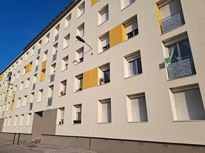 Appartement à louer - Argensol, Orange - 3 pièces