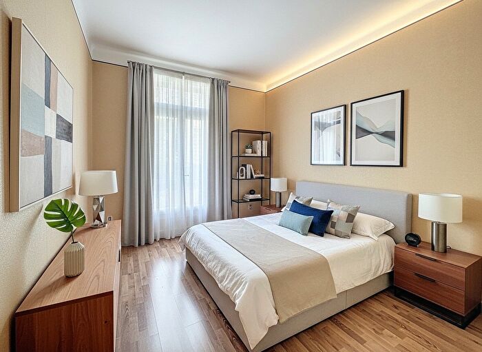 Appartement à vendre - Avignon, Magnanen, Teinturiers - 6 pièces - 4 chambres