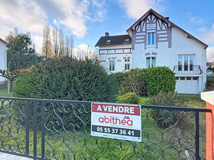 Maison à vendre - Saint-Maurice-les-Brousses - 5 pièces - 4 chambres