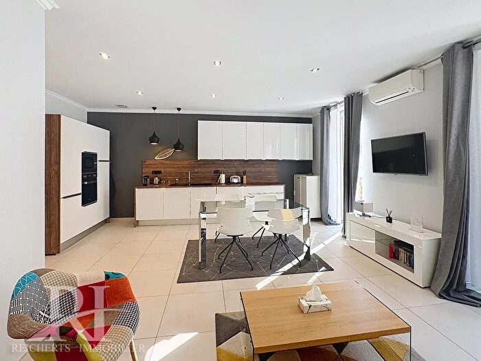 Appartement à vendre - Cannes, Prado, République - 3 pièces - 2 chambres