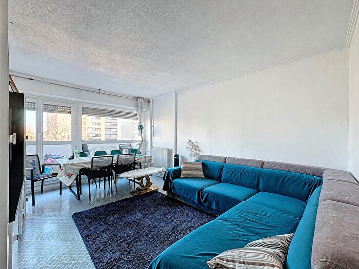 Appartement 3 pièces à vendre - Chennevières-sur-Marne, Le Bois l'Abbé