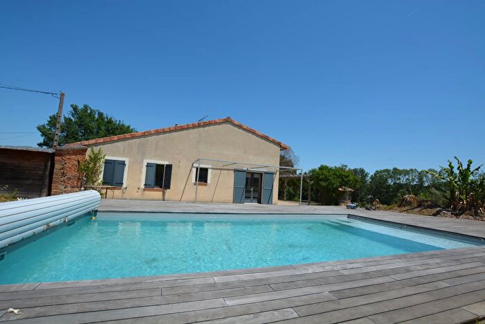 Maison 6 pièces à louer à Grenade